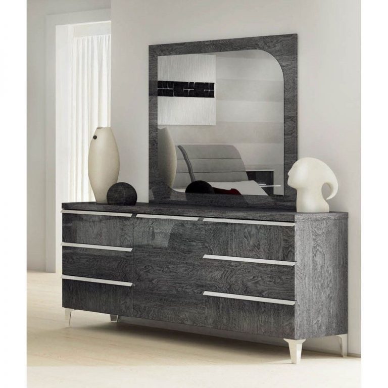 20+ Classy Dressing Table Design Ideas For Your Room