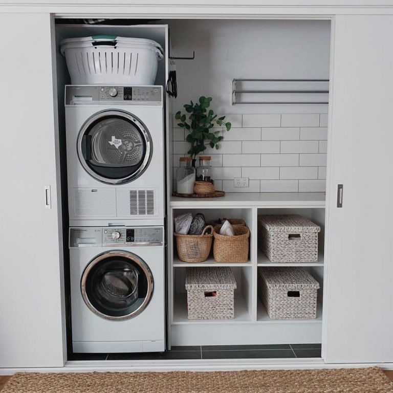 30+ Minimalist And Small Laundry Room Ideas For Small Space