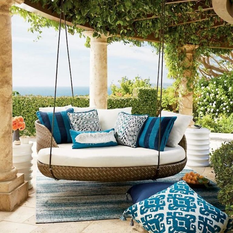 30+ Impressive Porch Swing Ideas To Get Comfort In Relaxing