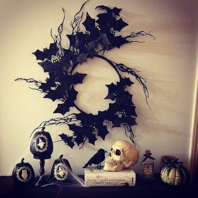 20+ Cool DIY Halloween Decoration Ideas For Limited Budget