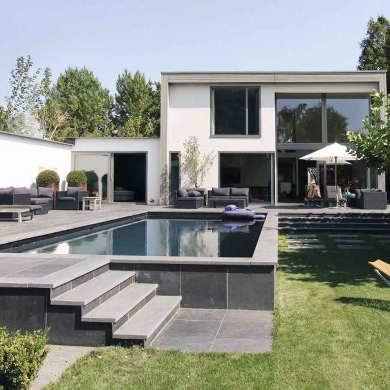 30+ Comfy Pool Seating Ideas For Your Outdoor Decoration