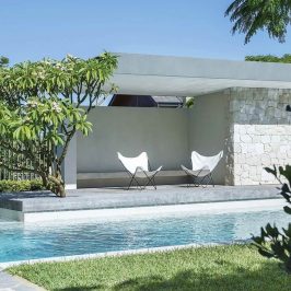 30+ Comfy Pool Seating Ideas For Your Outdoor Decoration