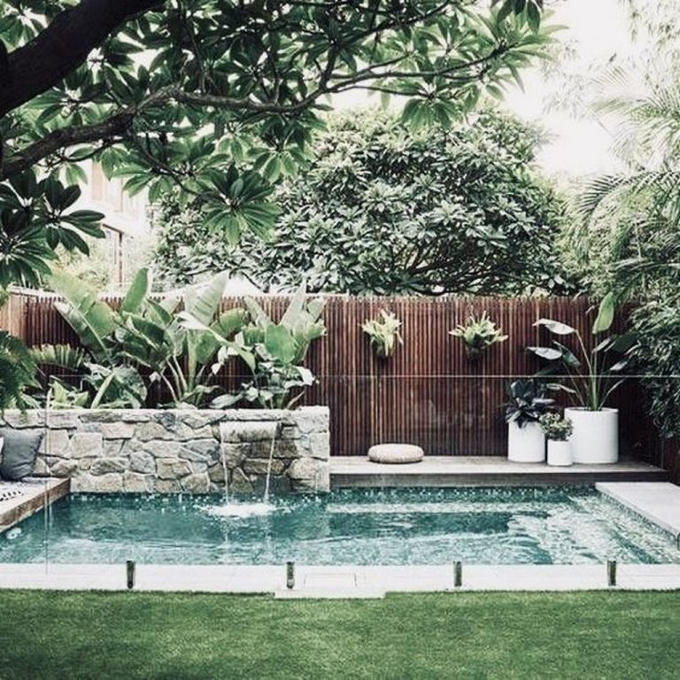 20+ Extraordinary Small Pool Design Ideas For Small Backyard